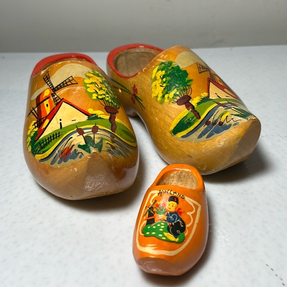Accents | Vintage 1964 Holland Carved Wooden Dutch Clogs Shoes Hand ...